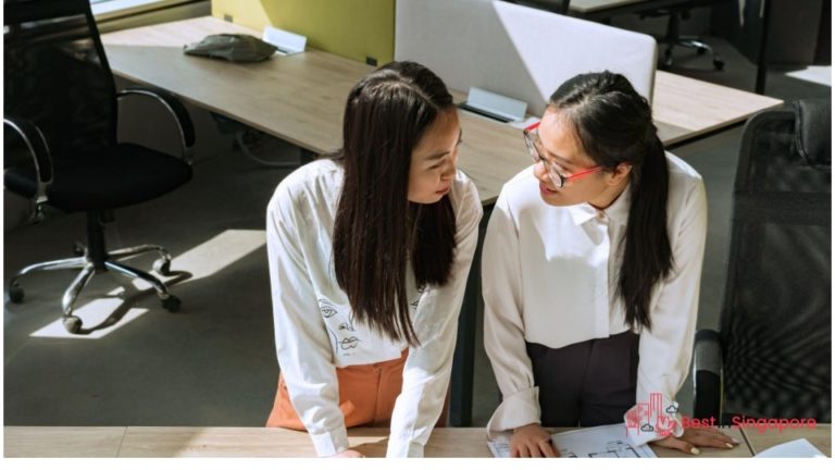 Why do Singaporeans say “lah?” [2026]